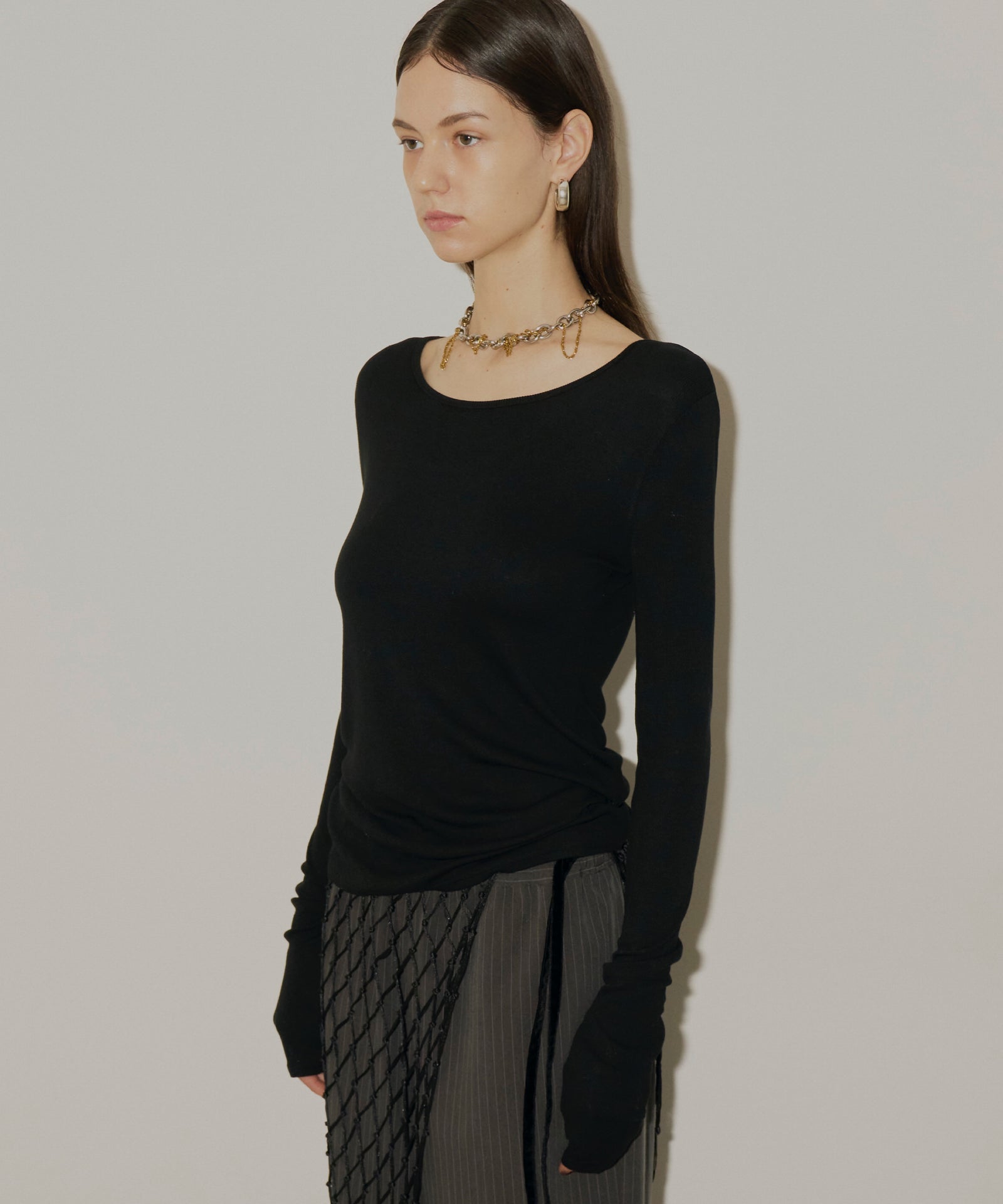 yae】Super long sleeve U-neck tops / スーパーロングスリーブU yae】Super long sleeve U-neck tops / スーパーロングスリーブU